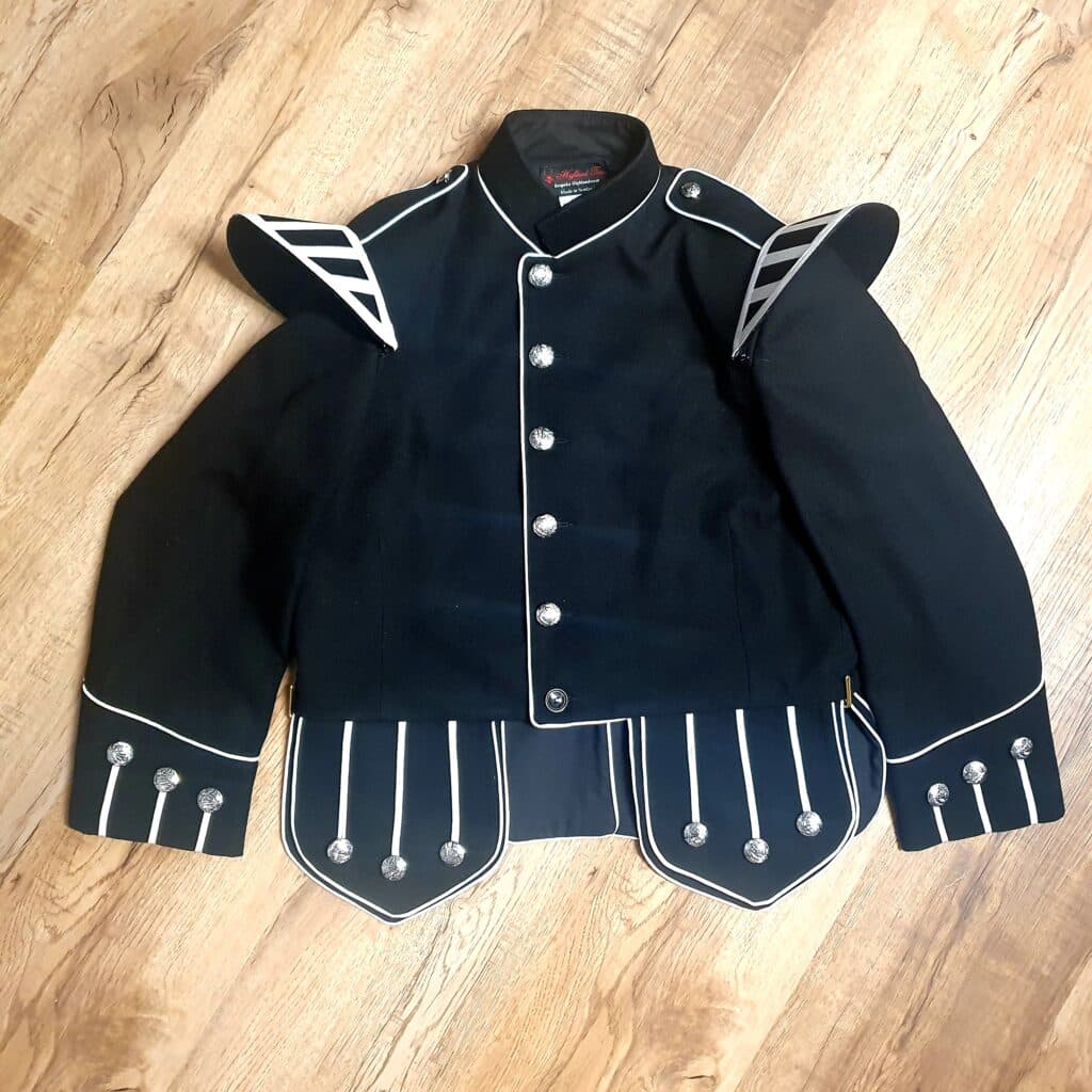Military Doublet MD1 - weiße Applikationen (Muster-Abverkauf ...